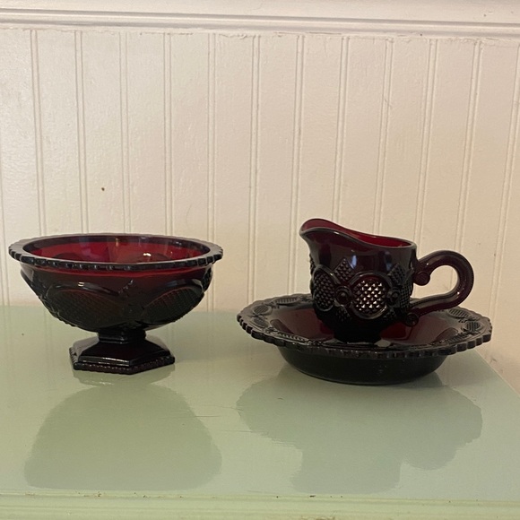 Avon | Accents | Vintage Avon Ruby Red Cape Cod 3 Piece Set | Poshmark